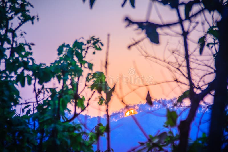 Sunset in the Valley. Calm Valley during Dawn with Sunrise in the ...