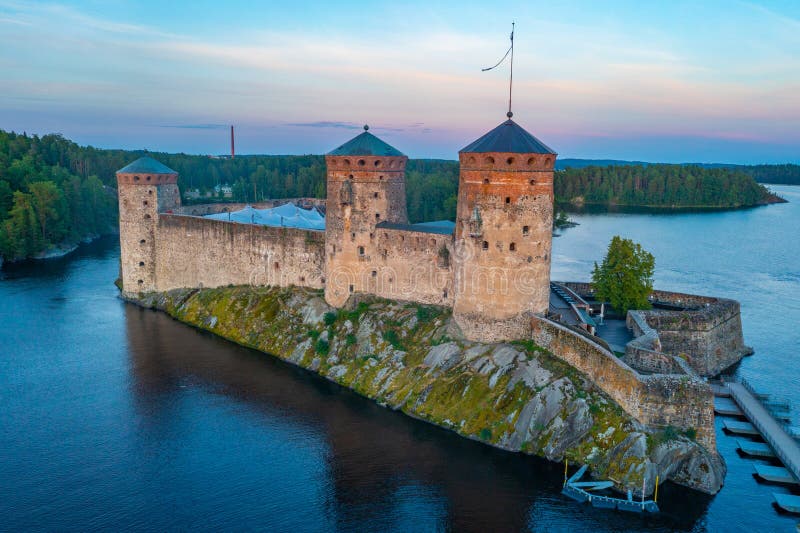Sunset View of Olavinlinna Castle in Savonlinna, Finland Editorial ...