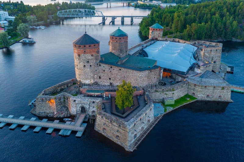 Sunset View of Olavinlinna Castle in Savonlinna, Finland Editorial ...