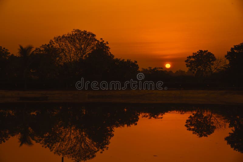 Sunset Wallpaper. Dramatic Golden Light. Nature Landscape Wallpaper ...