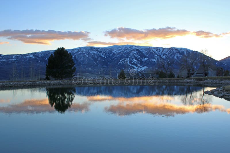Sunset in the Wasatch Front Stock Image - Image of light, sunset: 114399291