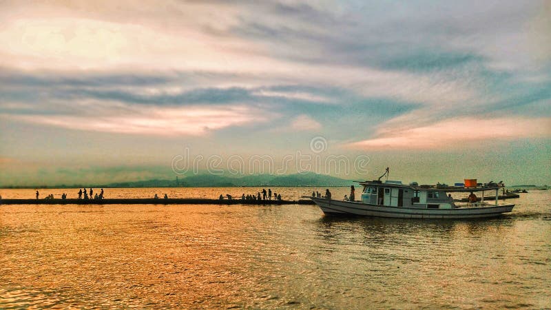 Sunset for Young People Life & X28;youth& X29; Editorial Photography ...