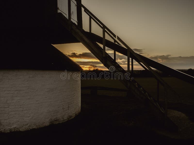 Sunsetting Pitstone Windmill Ivinghoe Landmark Stock Photo - Image of ...
