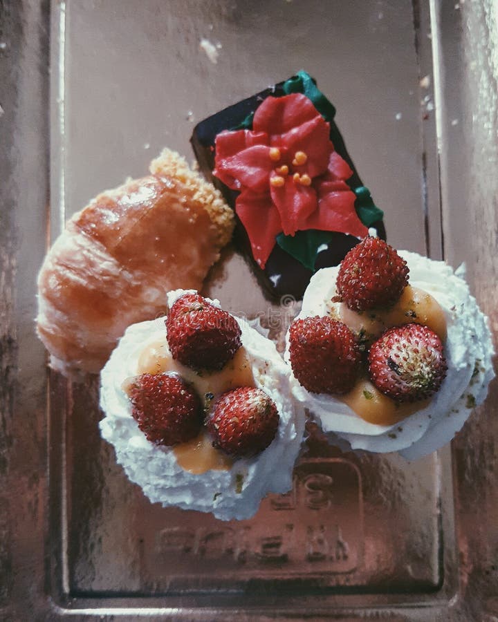 Italian Christmas Pasticcini Stock Photo - Image of christmas, dessert ...