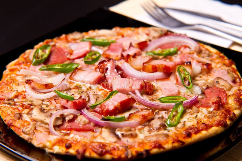 Super pizza stock image. Image of italy, green, onion - 15659459