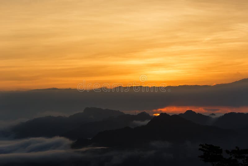 Super Sun Raise Scene in Taitung, Taiwan Stock Photo - Image of taiwan ...