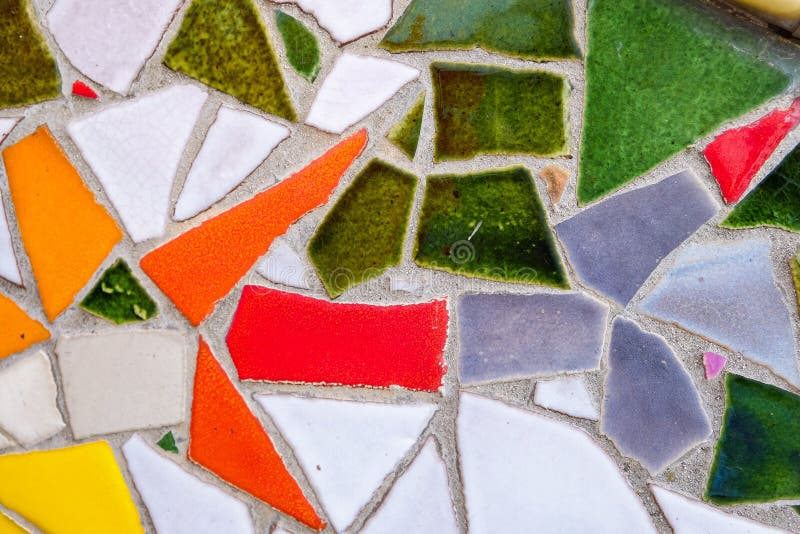 Superficie Rotta Casuale Delle Mattonelle Immagine Stock - Immagine di ...