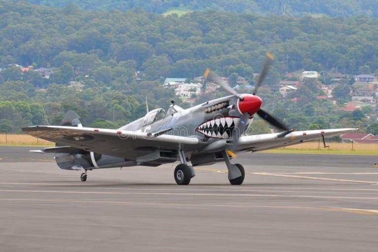 1,018 Spitfire Supermarine Yoke Stock Photos - Free & Royalty-Free ...