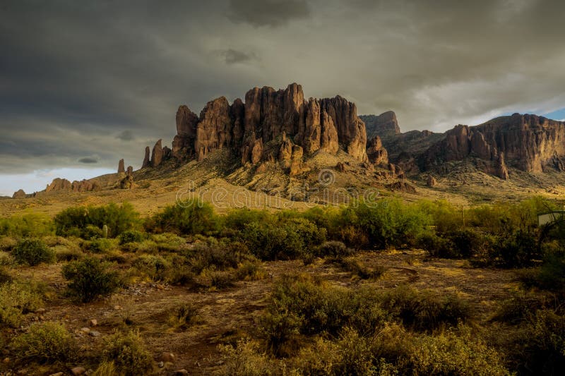 Superstition Mountain Wilderness Arizona Stock Photo - Image of located ...