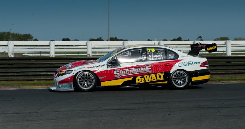 Supertourers V8 Car Racing editorial photography. Image of auto - 27376012