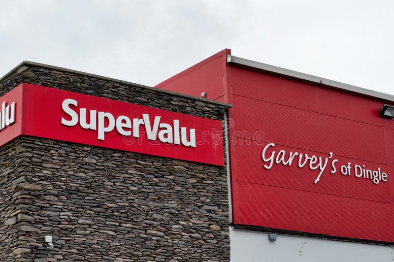 SuperValu Dingle editorial stock photo. Image of seaside - 225560673