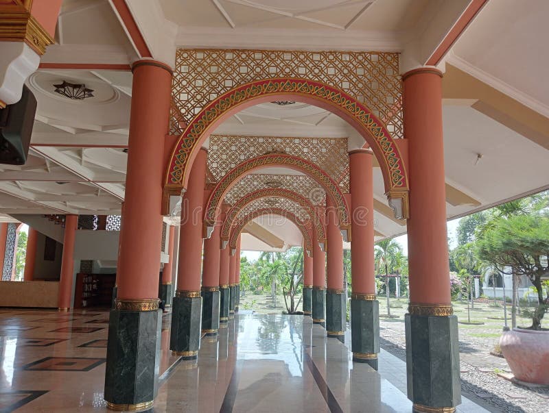 Supporting Pillars at the Gadjah Mada University Campus Mosque Stock ...
