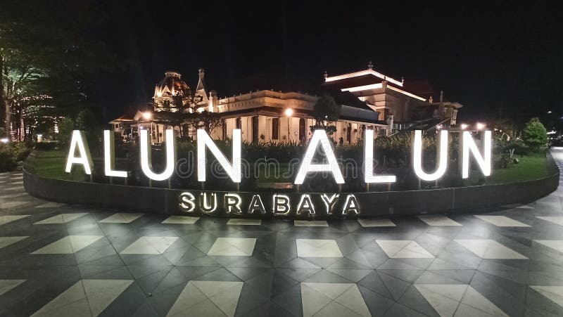 Surabaya Aloon-aloon editorial photo. Image of signage - 261754231