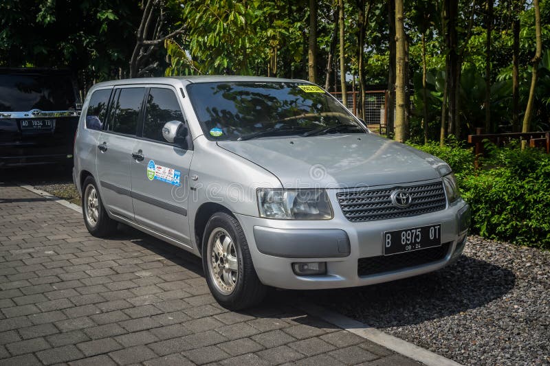 Silver Toyota Probox in JDM Run Car Meet Editorial Stock Image - Image ...