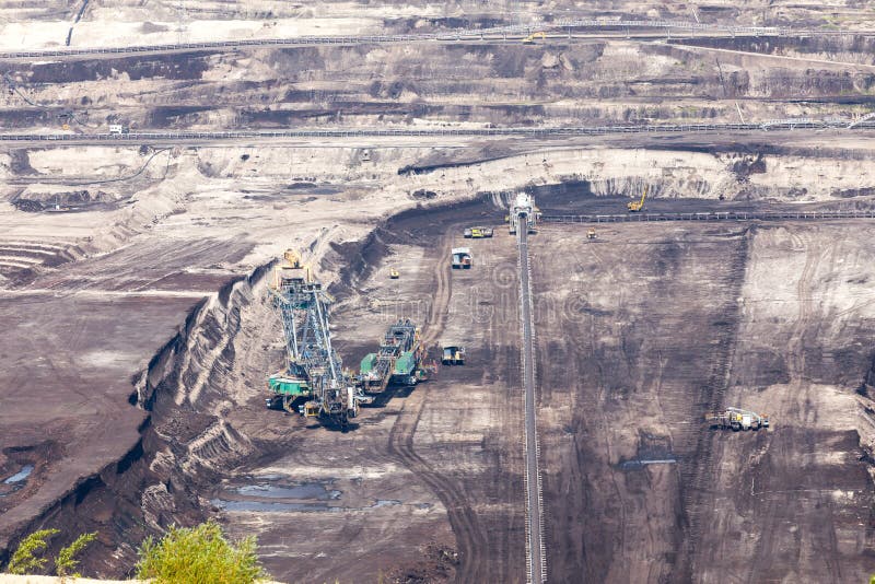 Surface coal mining stock image. Image of mines, mining - 42552837