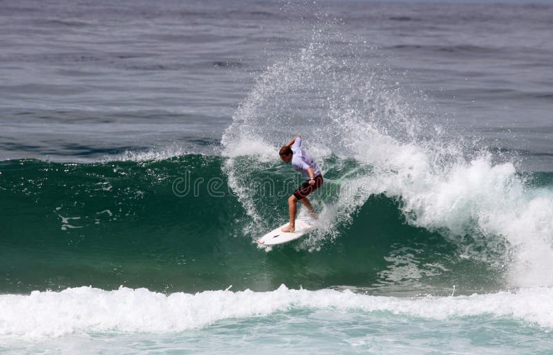 Pro Surfer Reubyn Ash Surfing in Hawaii Editorial Image - Image of paul ...