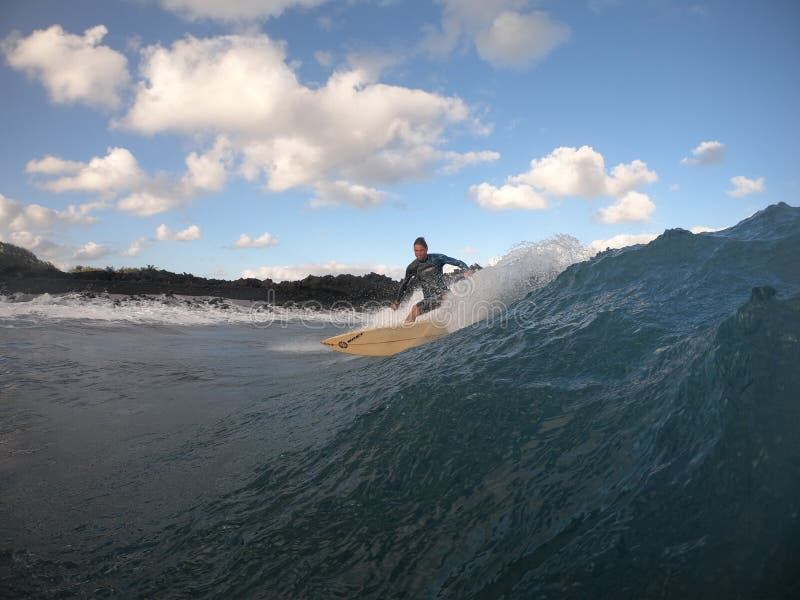Surfing in pohoiki editorial stock image. Image of surf - 173989769