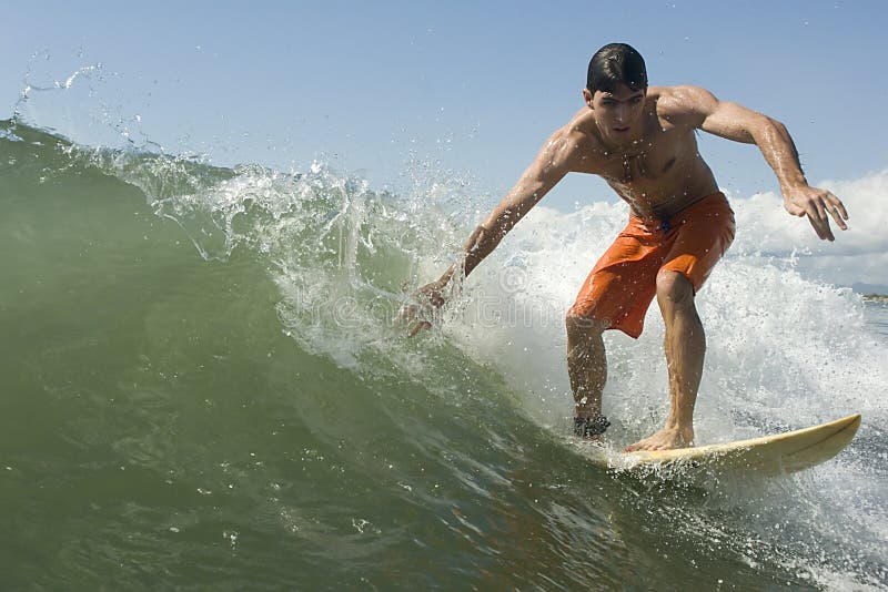 Surfista brasiliano. immagine stock. Immagine di ricorso - 5280219