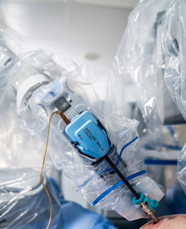 Surgeons with Artificial Intelligence. Robotic Medical Arms Working ...