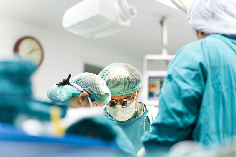 Surgeons in operative room editorial photography. Image of hygiene ...