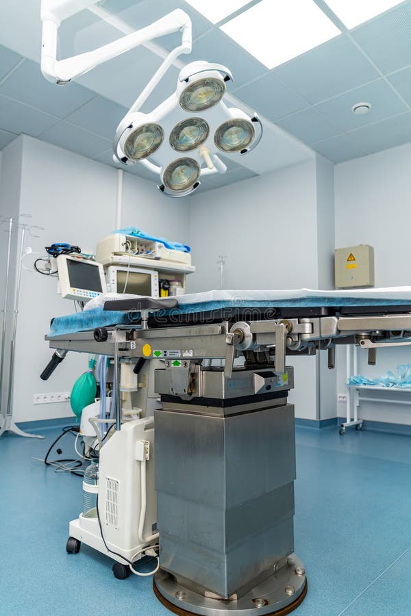Surgery Modern Light in Hospital Room. Surgical Procedure Ward Stock ...