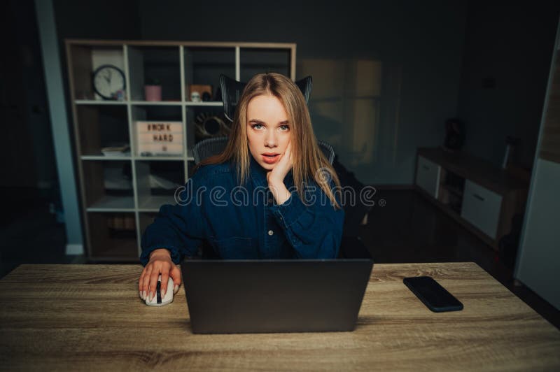 Surprised Freelancer Girl Sitting at Home with Computer, Working and ...