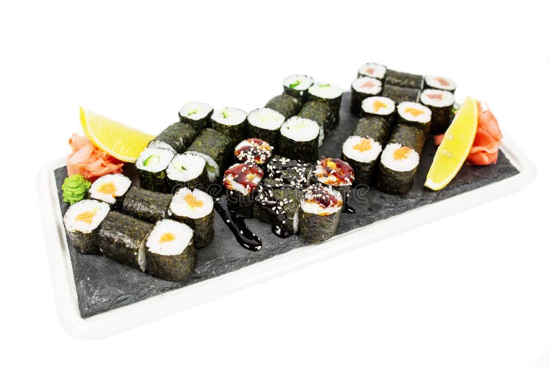Sush image stock. Image du dîner, régime, frais, plaques - 57362327