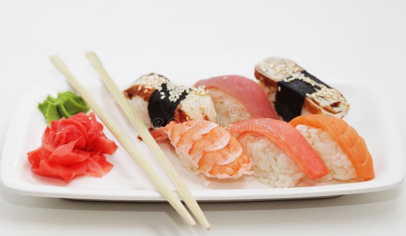 Japanse Keuken - De Reeks Van Sushi Stock Foto - Image of verschillend ...