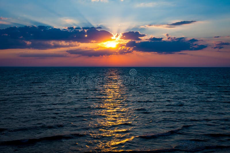 Susnet Over Sea Water Surface Stock Image - Image of cloud, outdoor ...