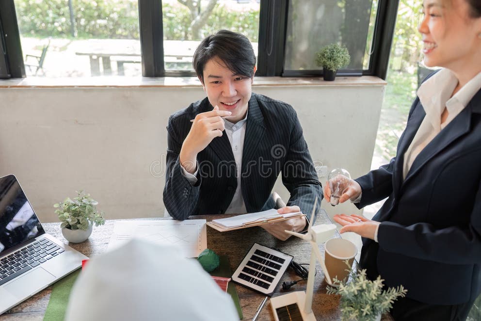 Sustainability and Innovative Solutions. Collaborative Discussions on Renewable Energy Projects ...