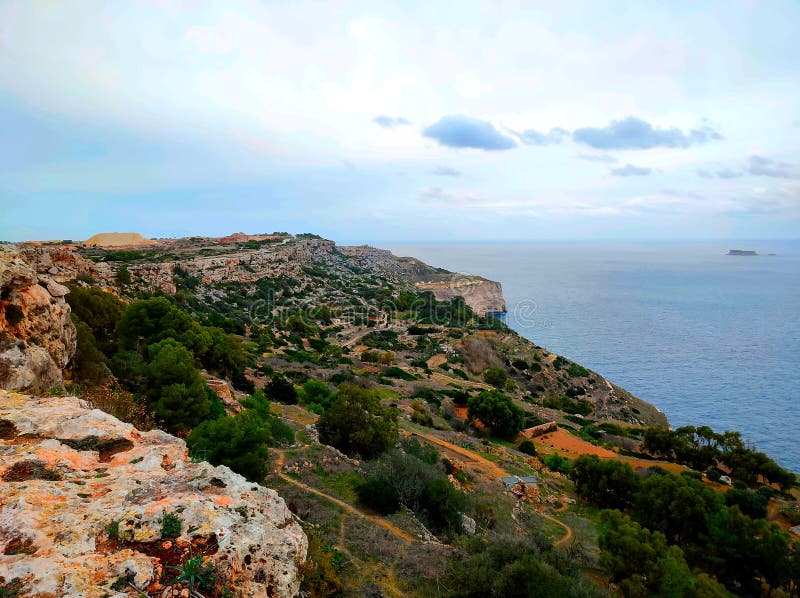 Sustenance on the Slopes editorial photo. Image of people - 322769291