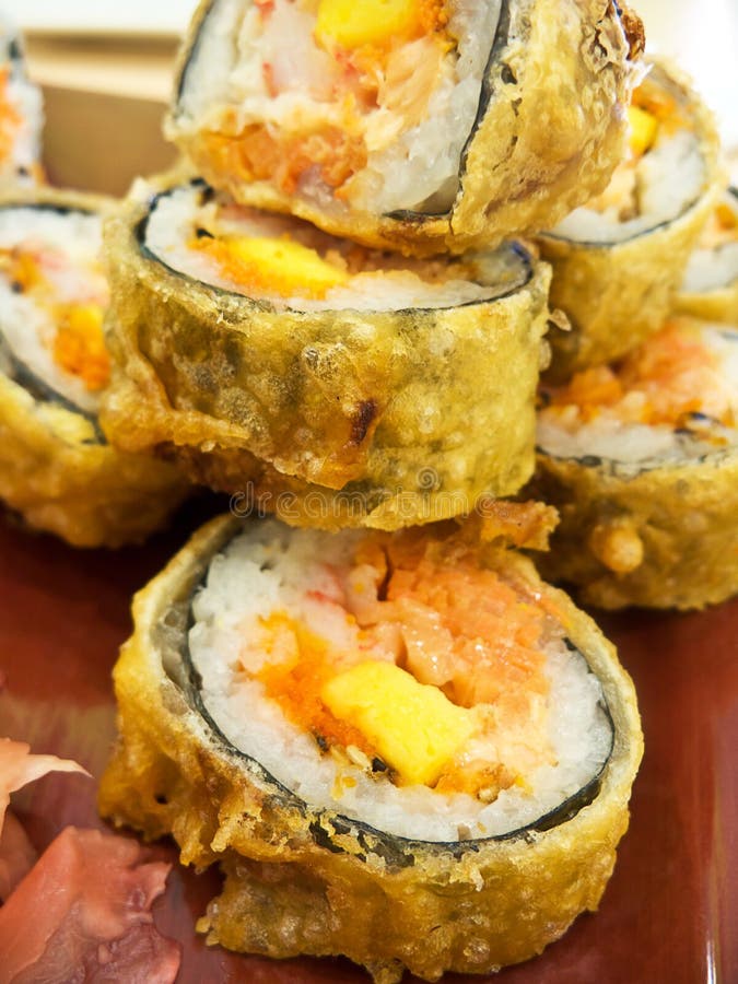 Suszi obraz stock. Obraz złożonej z talerz, biały, tempura - 8903107