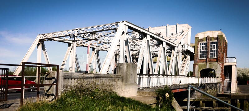 Sutton Road Bridge Scherzer Rolling Bascule Bridge in Hull, England ...