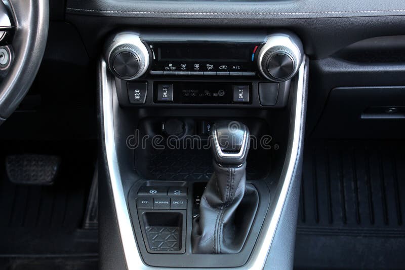 SUV Gear Stick. Automatic Gearbox. Automatic Gear Shifter. SUV Climate ...