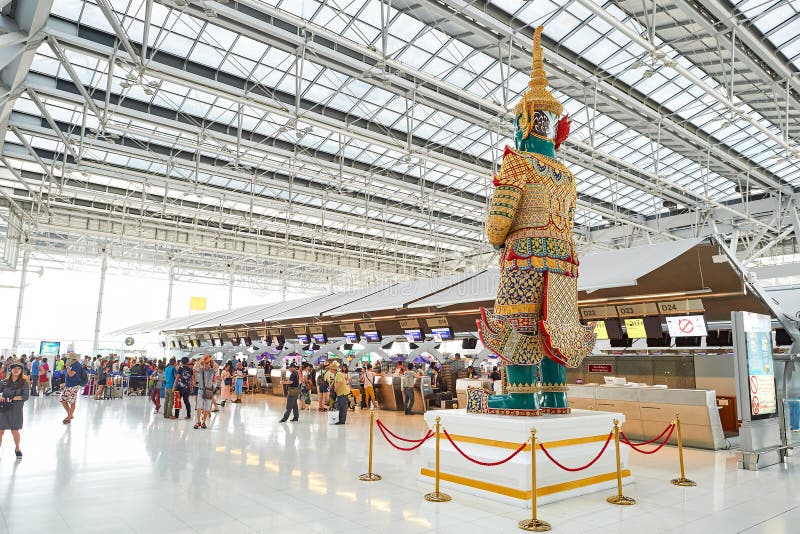 Suvarnabhumi flygplats redaktionell arkivfoto. Bild av transport ...