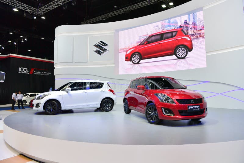 Suzuki Swift RX-II foto editorial. Imagen de costoso - 101731621