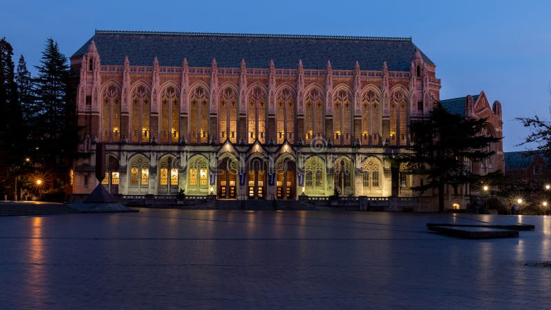 Suzzallo Library and Red Square at University of Washington in Seattle ...