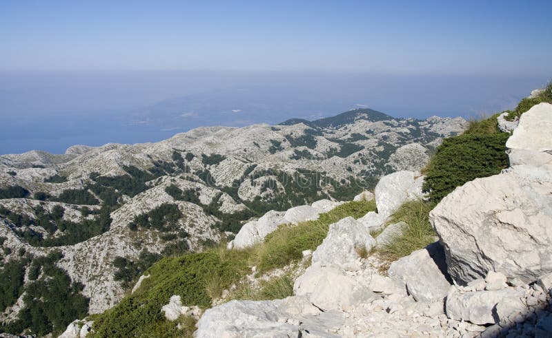 SV. Jure, Montanhas De Biokovo Foto de Stock - Imagem de rochoso ...