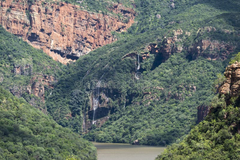 The Swadini Dam Near the Blyde River Stock Image - Image of hill, green ...