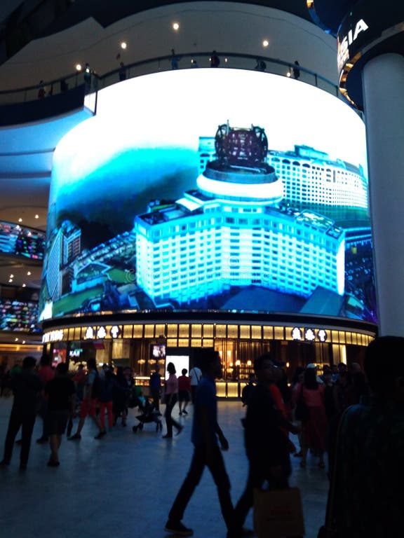 Swalayan editorial image. Image of metropolis, plaza - 192496685