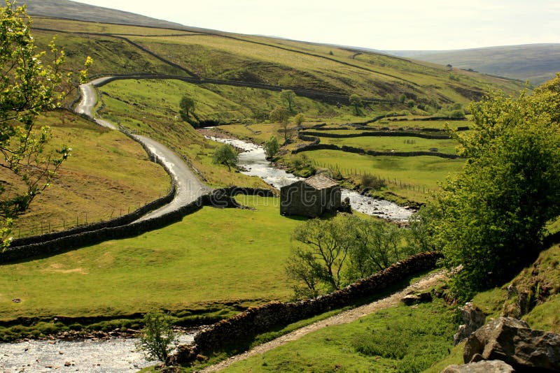 Swaledale Barn stock image. Image of pastures, yorkshire - 23931907