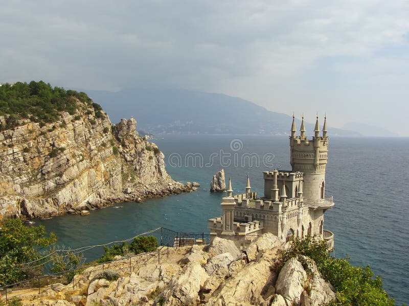 Swallow S Nest Castle, Crimea Stock Image - Image of peninsula, fort ...