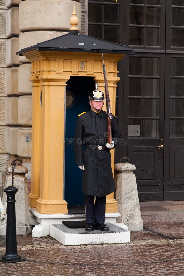 Swedish Royal Guard at the Royal Palace Square Editorial Photo - Image ...