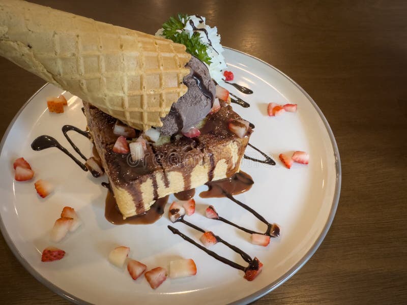 Sweet Chocolate Toast with Ice Cream and Honey Stock Photo - Image of ...