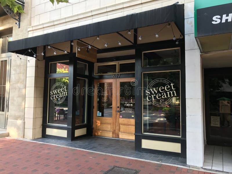 Sweet Cream Co. Ice Cream Store, Columbia, SC Editorial Image - Image ...