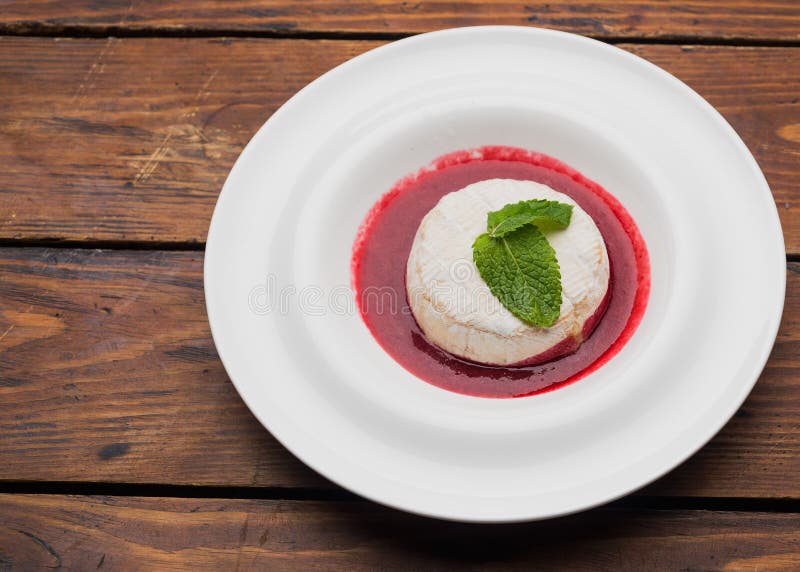 Sweet dish stock photo. Image of sweet, garnish, focus - 28207028