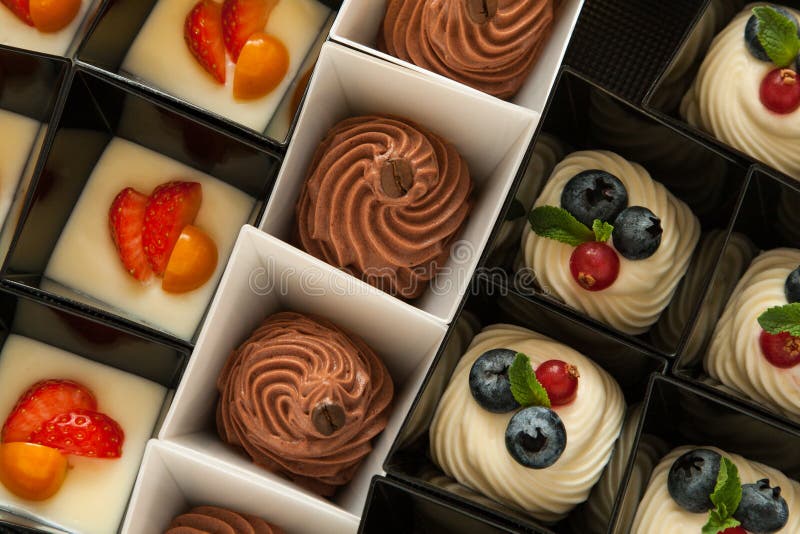 Sweet Mini Tarts in Black and White Box Stock Image - Image of ...