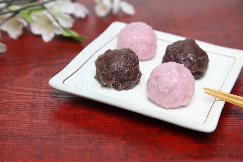 Sweet Rice Ball with Sweetened Red Beans Stock Photo - Image of ohagi ...
