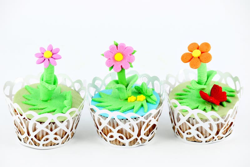Sweet Spring Flowers Muffin Cakes Stock Photo - Image of dessert, sugar ...