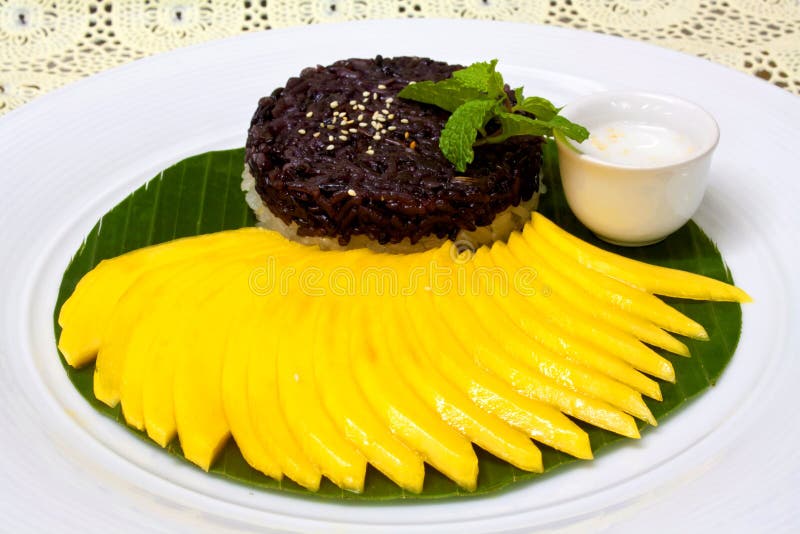 Sweet Sticky Rice with Mango Stock Photo - Image of banana, color: 22692512